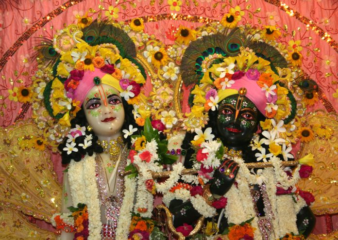 Shri Krishna Balaram Mandir Timings, Arti Timings, Images, Location ...