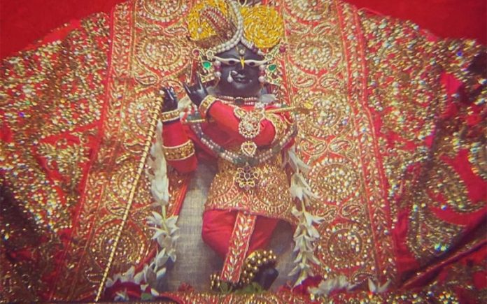 Shri Radha Raman Temple Vrindavan, Story, Timing, Photos, Location ...