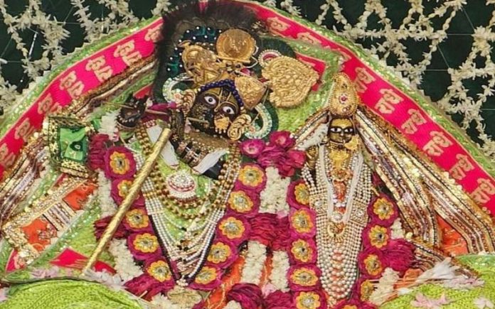 Shri Radha Rani Temple Barsana, Temple Timings, Location and Photos ...